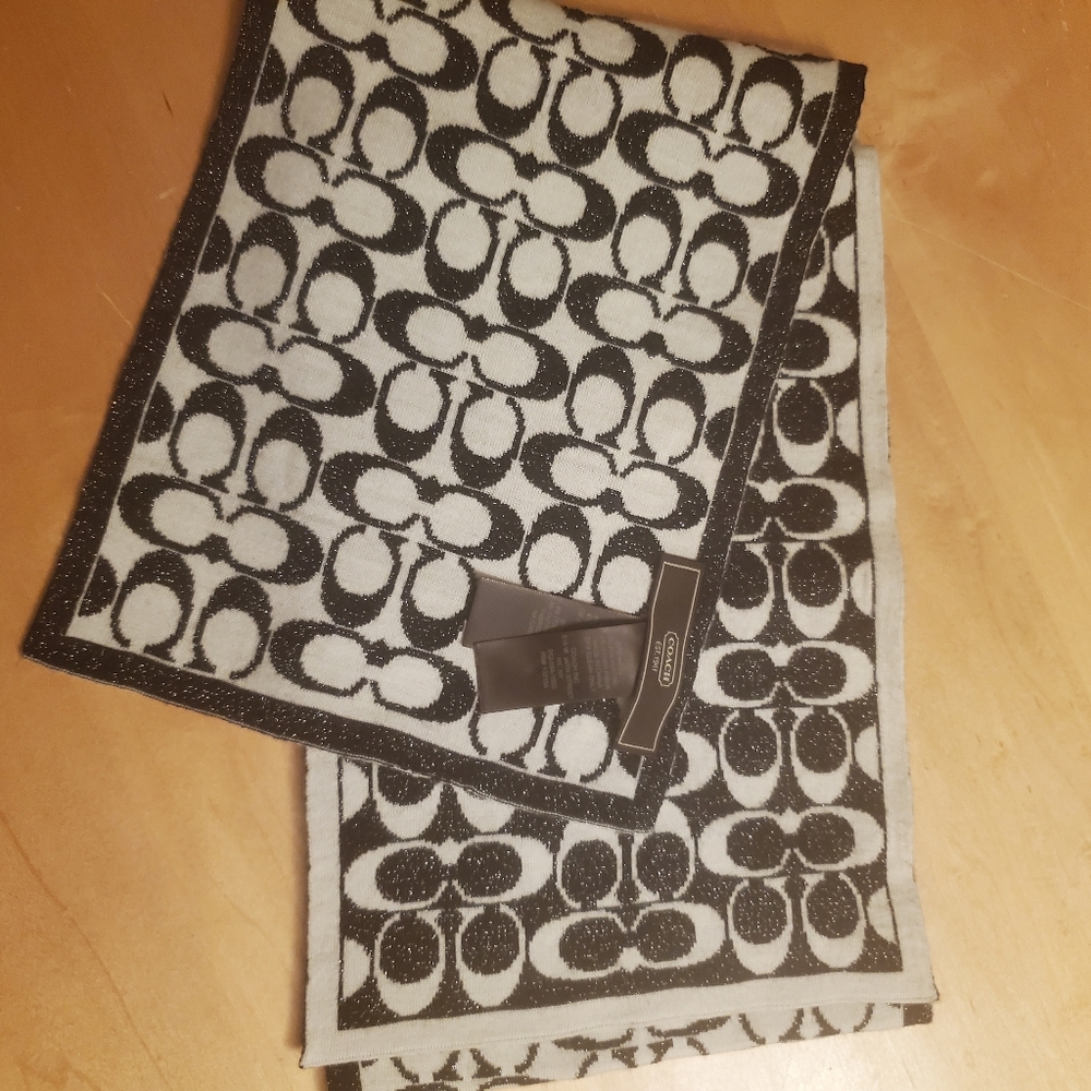 Coach Signature Logo Reversible Knit Scarf With Silve… - Gem